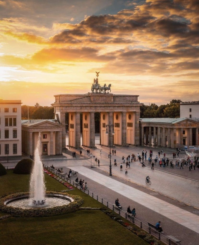 The 20 Best Party Cities Around the World | Wildest