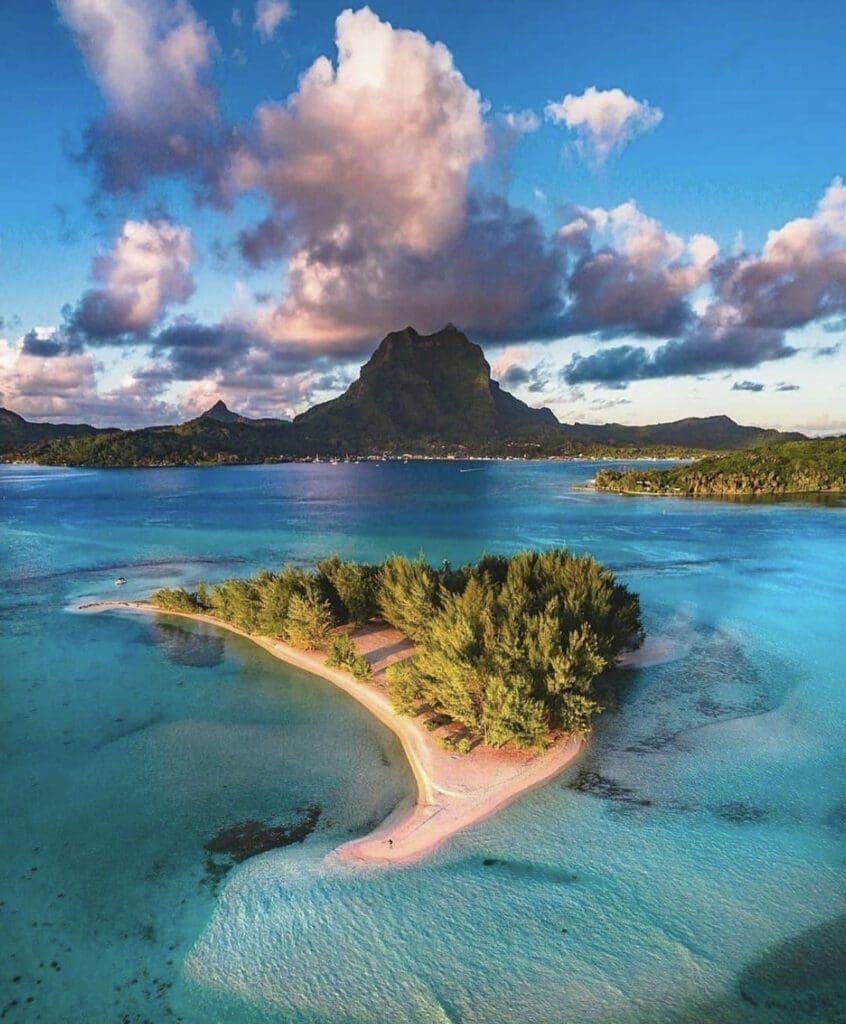 The 10 Best Places To Scuba Dive In French Polynesia | Wildest