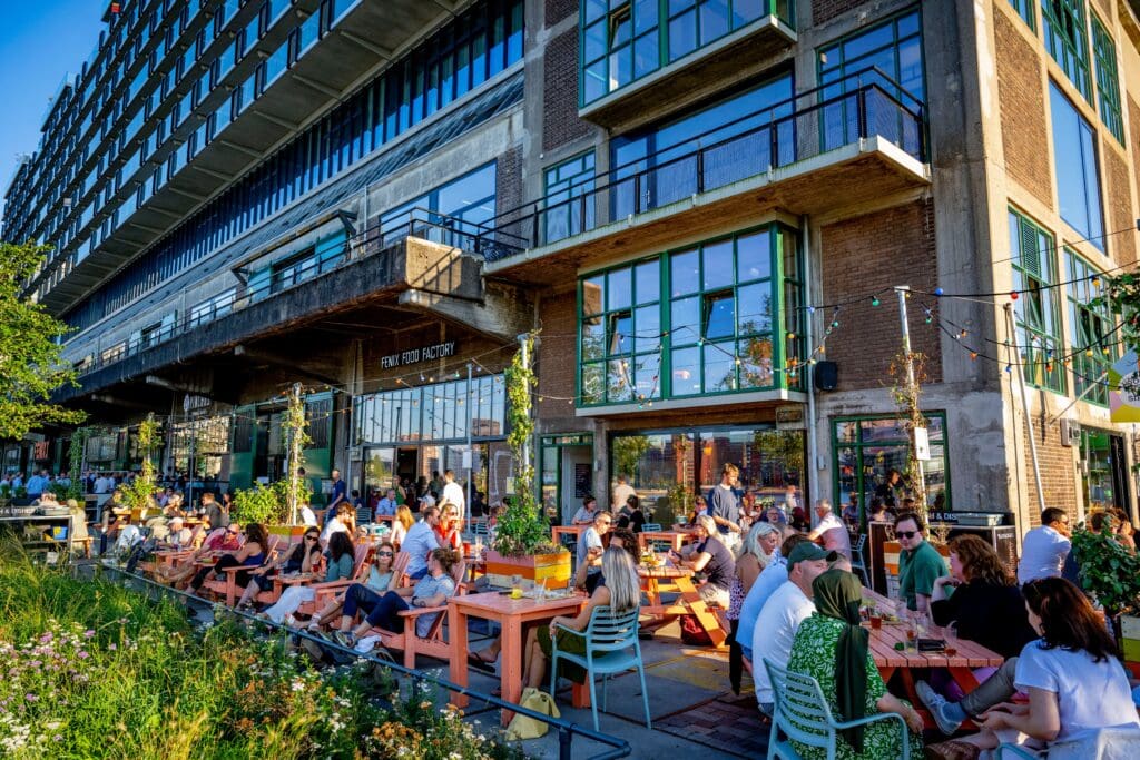 The 20 Best Bars In Rotterdam | Wildest