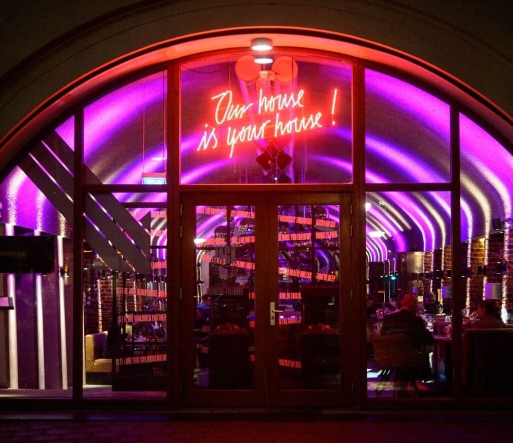 The 20 Best Bars In Rotterdam | Wildest