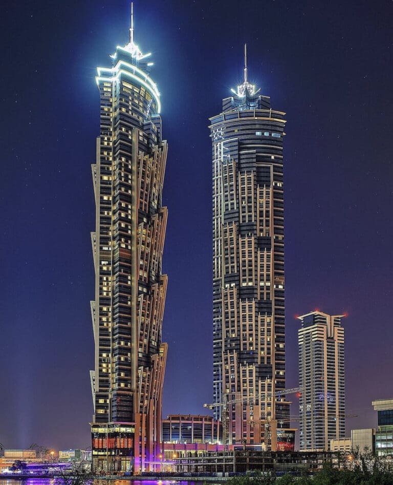 The 16 Biggest Buildings In Dubai | Wildest