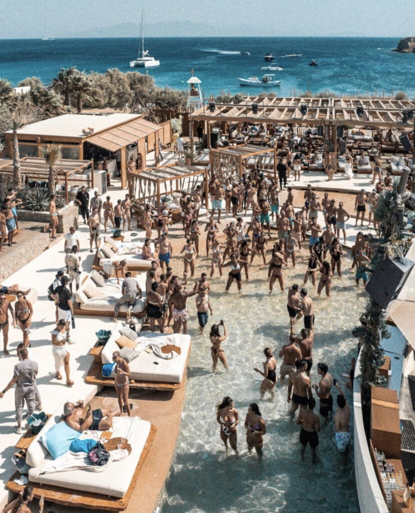 The 10 Best Beach Clubs In Mykonos | Wildest
